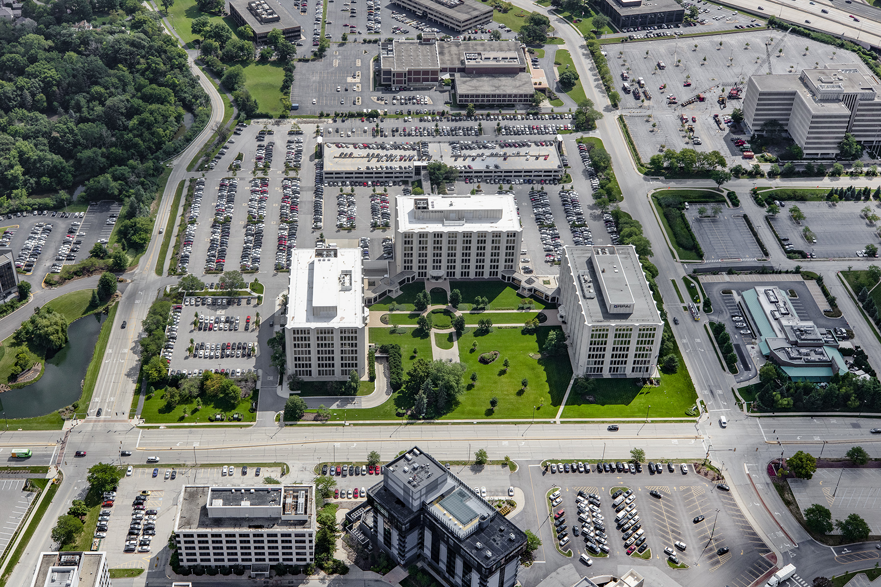 Overview - Commerce Plaza